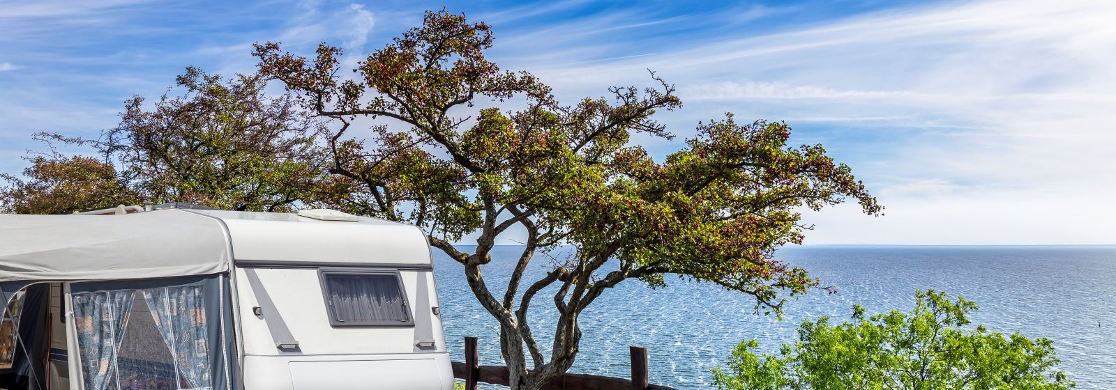 Register your caravan :: TRACKER